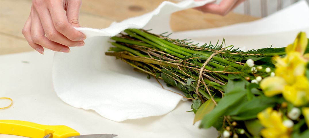 GET IT FRESH™ - Our NEW Eco-friendly Flower Bags & Wraps! | The Koch Blog